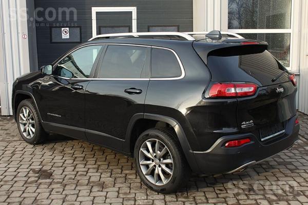 Melns Jeep Cherokee 2015 Rīga, ar dzinēja tilpumu 2.00 L un nobraukumu 0 tūkst. km par 11950 €, foto 3 vietnē AUTOMOTO.COM.LV