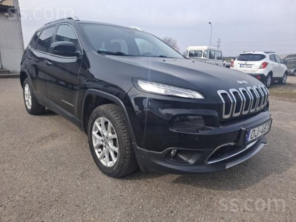 Melns Jeep Cherokee 2016 Talsi, ar dzinēja tilpumu 2.20 L un nobraukumu 230 tūkst. km par 10500 €, foto 1 vietnē AUTOMOTO.COM.LV
