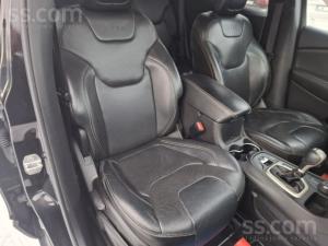 Melns Jeep Cherokee 2016 Talsi, ar dzinēja tilpumu 2.20 L un nobraukumu 230 tūkst. km par 10500 €, foto 14 vietnē AUTOMOTO.COM.LV