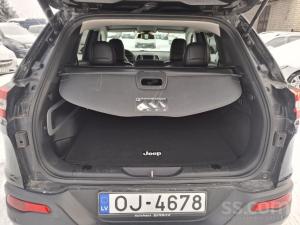 Melns Jeep Cherokee 2016 Talsi, ar dzinēja tilpumu 2.20 L un nobraukumu 230 tūkst. km par 10500 €, foto 18 vietnē AUTOMOTO.COM.LV