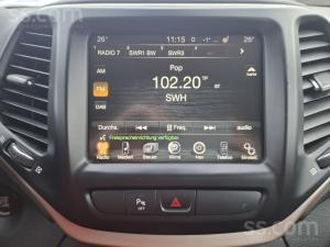 Melns Jeep Cherokee 2016 Talsi, ar dzinēja tilpumu 2.20 L un nobraukumu 230 tūkst. km par 10500 €, foto 21 vietnē AUTOMOTO.COM.LV