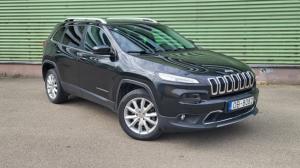 Black Jeep Cherokee 2016 in Riga, with an engine capacity of 2.20 L and mileage of 193 thousand km for 11900 €, photo  on AUTOMOTO.COM.LV