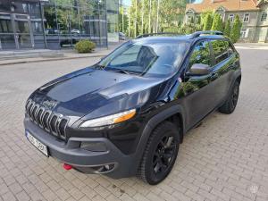Черный Джип Чероки 2016 в Вильнюс, объемом двигателя 3.20 л и пробегом 263 тыс. км за 8500 €, фото  на AUTOMOTO.COM.LV