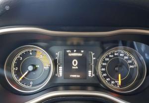 Melns Jeep Cherokee 2016 Šauļi, ar dzinēja tilpumu 2.18 L un nobraukumu 174 tūkst. km par 9700 €, foto 21 vietnē AUTOMOTO.COM.LV