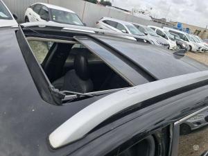 Black Jeep Cherokee 2017 in Taurage, with an engine capacity of 2.18 L and mileage of 89 thousand km for 7500 €, photo 37 on AUTOMOTO.COM.LV