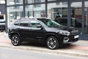 Black Jeep Cherokee 2018 in Kaunas, with an engine capacity of 2.20 L and mileage of 84 thousand km for 24429 €, photo 12 on AUTOMOTO.COM.LV