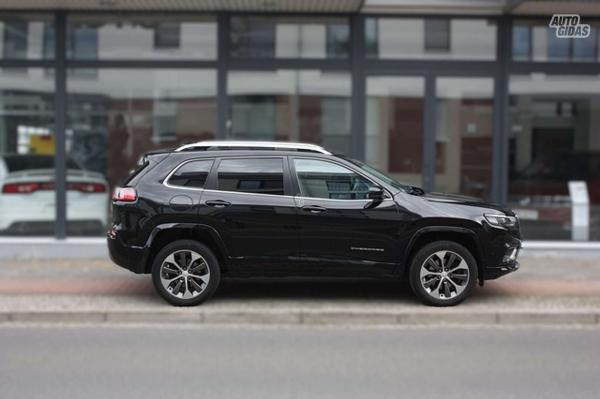 Melns Jeep Cherokee 2018 Kauņa, ar dzinēja tilpumu 2.20 L un nobraukumu 84 tūkst. km par 24429 €, foto 6 vietnē AUTOMOTO.COM.LV