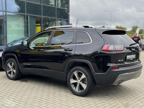 Melns Jeep Cherokee 2019 Klaipėda, ar dzinēja tilpumu 3.20 L un nobraukumu 177 tūkst. km par 15500 €, foto 10 vietnē AUTOMOTO.COM.LV