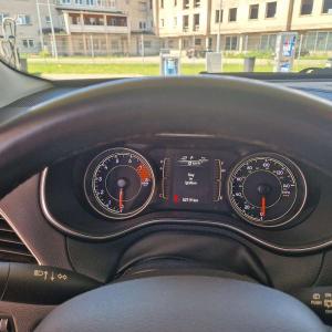 Black Jeep Cherokee 2020 in Klaipeda, with an engine capacity of 3.24 L and mileage of 83 thousand km for 16800 €, photo 10 on AUTOMOTO.COM.LV