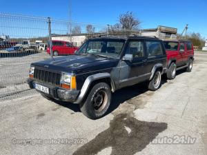 Zils Jeep Cherokee 1995 Tallina, ar dzinēja tilpumu 2.10 L un nobraukumu 325 tūkst. km par 1890 €, foto 4 vietnē AUTOMOTO.COM.LV