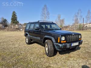 Blue Jeep Cherokee 1997 in Ogre, with an engine capacity of 2.50 L and mileage of 262 thousand km for 3700 €, photo  on AUTOMOTO.COM.LV