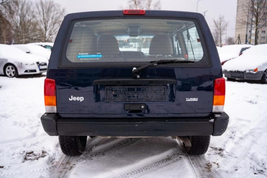 Zils Jeep Cherokee 1998 Rīga, ar dzinēja tilpumu 2.50 L un nobraukumu 118 tūkst. km par 6900 €, foto 23 vietnē AUTOMOTO.COM.LV