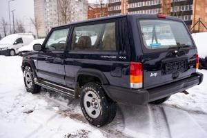 Zils Jeep Cherokee 1998 Rīga, ar dzinēja tilpumu 2.50 L un nobraukumu 118 tūkst. km par 6900 €, foto 25 vietnē AUTOMOTO.COM.LV