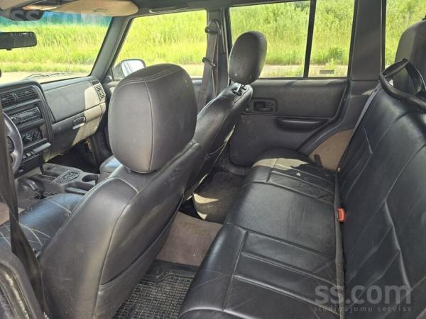 Zils Jeep Cherokee 1999 Jelgava, ar dzinēja tilpumu 4.00 L un nobraukumu 225 tūkst. km par 5900 €, foto 7 vietnē AUTOMOTO.COM.LV
