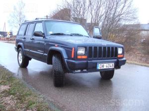Blue Jeep Cherokee 2001 in Kuldiga, with an engine capacity of 4.00 L and mileage of 258 thousand km for 9000 €, photo 5 on AUTOMOTO.COM.LV