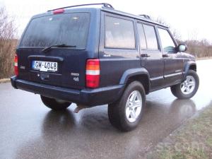 Zils Jeep Cherokee 2001 Kuldīga, ar dzinēja tilpumu 4.00 L un nobraukumu 258 tūkst. km par 9000 €, foto 4 vietnē AUTOMOTO.COM.LV