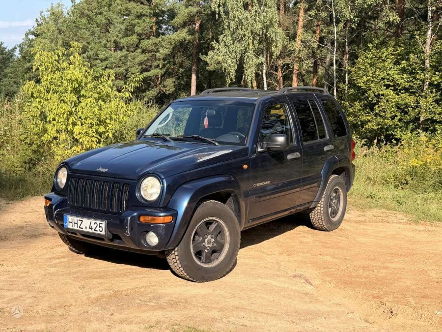 Zils Jeep Cherokee 2004 Viļņa, ar dzinēja tilpumu 2.78 L un nobraukumu 338 tūkst. km par 1800 €, foto 1 vietnē AUTOMOTO.COM.LV