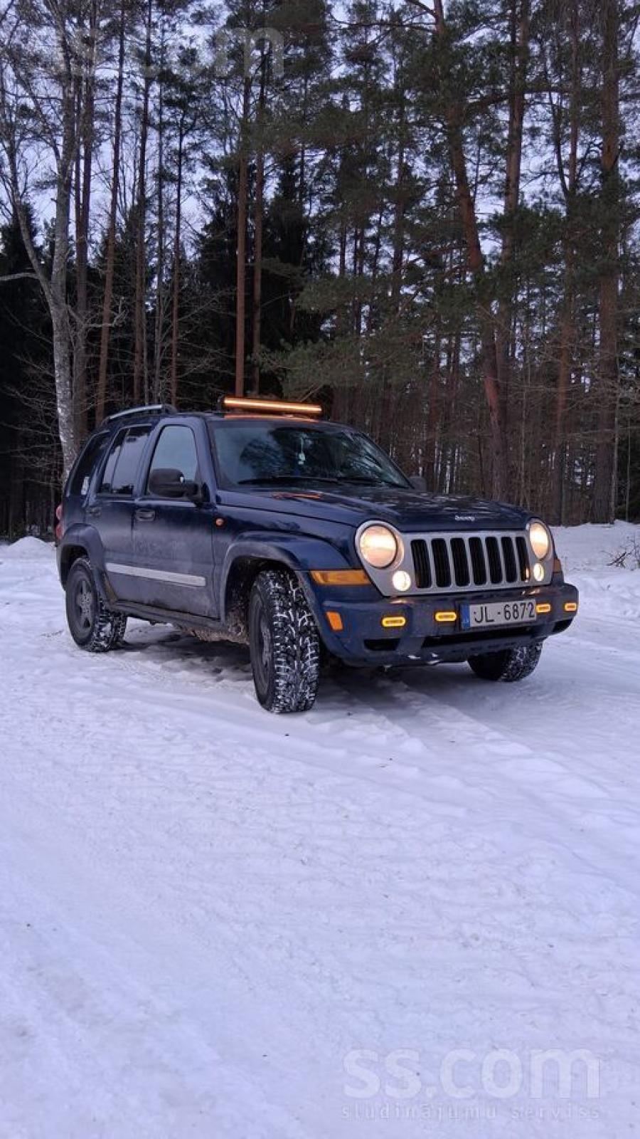Zils Jeep Cherokee 2005 Kuldīga, ar dzinēja tilpumu 2.80 L un nobraukumu 301 tūkst. km par 3200 €, foto 3 vietnē AUTOMOTO.COM.LV