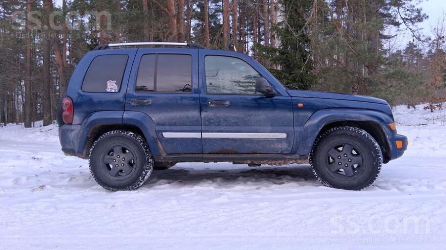Zils Jeep Cherokee 2005 Kuldīga, ar dzinēja tilpumu 2.80 L un nobraukumu 301 tūkst. km par 3200 €, foto 6 vietnē AUTOMOTO.COM.LV