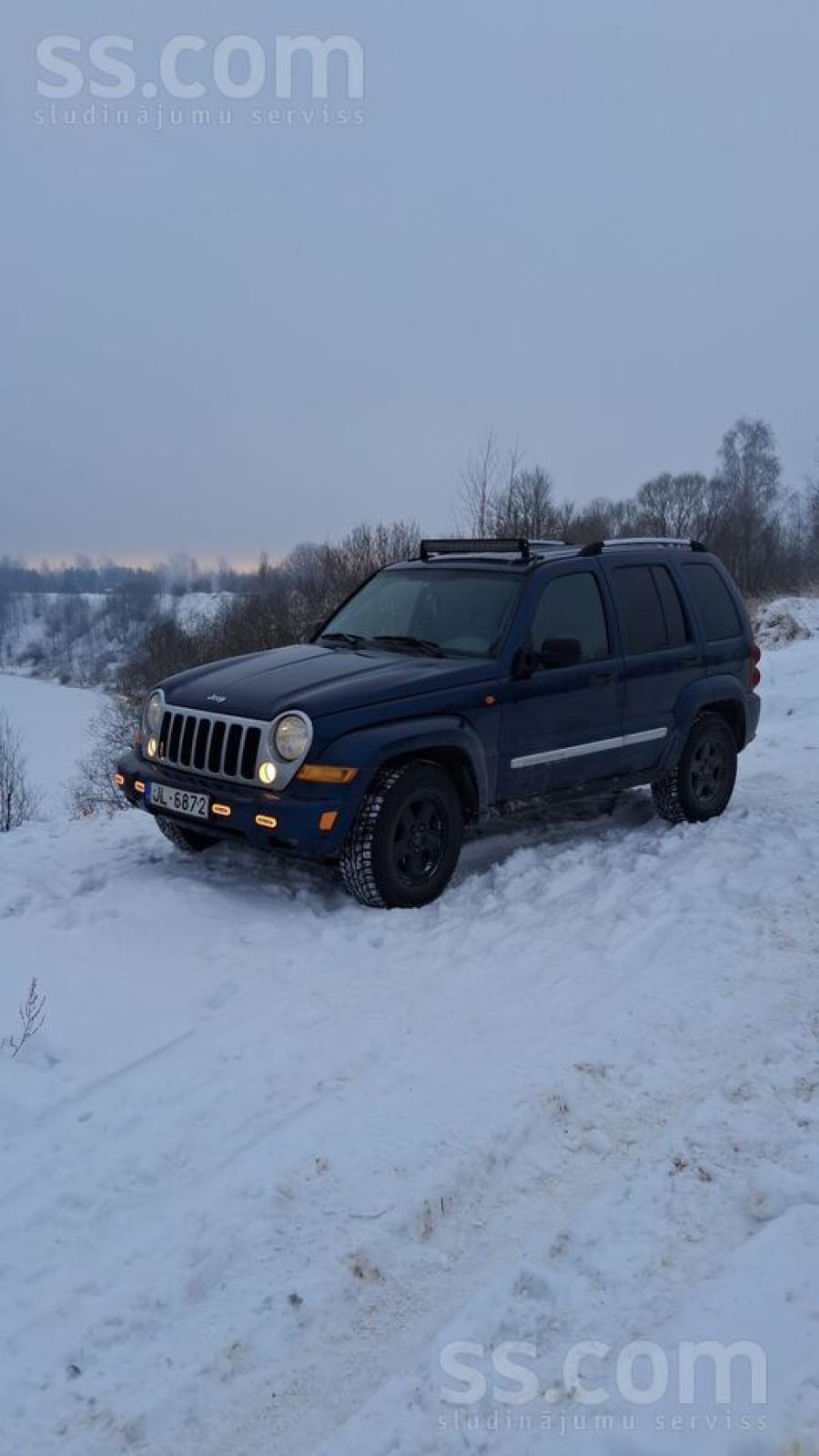 Zils Jeep Cherokee 2005 Kuldīga, ar dzinēja tilpumu 2.80 L un nobraukumu 301 tūkst. km par 3200 €, foto 8 vietnē AUTOMOTO.COM.LV