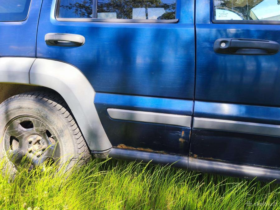 Zils Jeep Cherokee 2005 Kauņa, ar dzinēja tilpumu 2.80 L un nobraukumu 239 tūkst. km par 2199 €, foto 7 vietnē AUTOMOTO.COM.LV