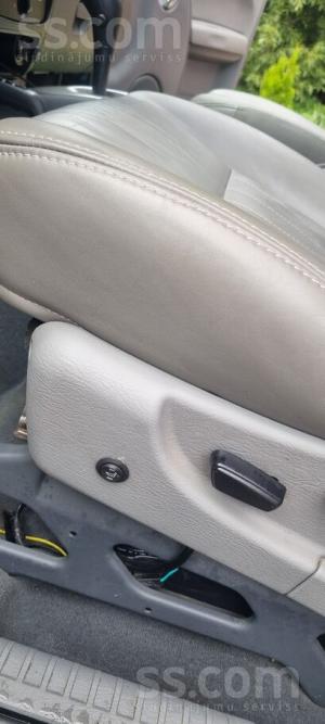 Zils Jeep Cherokee 2005 Madona, ar dzinēja tilpumu 2.80 L un nobraukumu 303 tūkst. km par 2950 €, foto 13 vietnē AUTOMOTO.COM.LV