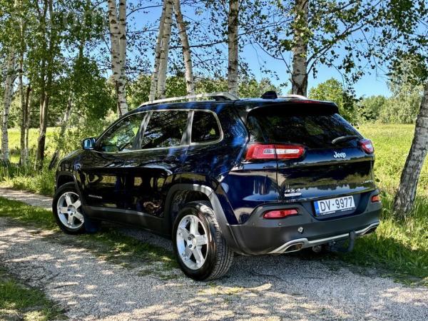 Zils Jeep Cherokee 2015 Rīga, ar dzinēja tilpumu 2.00 L un nobraukumu 165 tūkst. km par 10990 €, foto 2 vietnē AUTOMOTO.COM.LV
