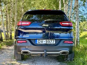 Zils Jeep Cherokee 2015 Rīga, ar dzinēja tilpumu 2.00 L un nobraukumu 165 tūkst. km par 10990 €, foto 4 vietnē AUTOMOTO.COM.LV
