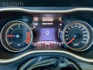 Zils Jeep Cherokee 2015 Rīga, ar dzinēja tilpumu 2.00 L un nobraukumu 165 tūkst. km par 10990 €, foto 13 vietnē AUTOMOTO.COM.LV