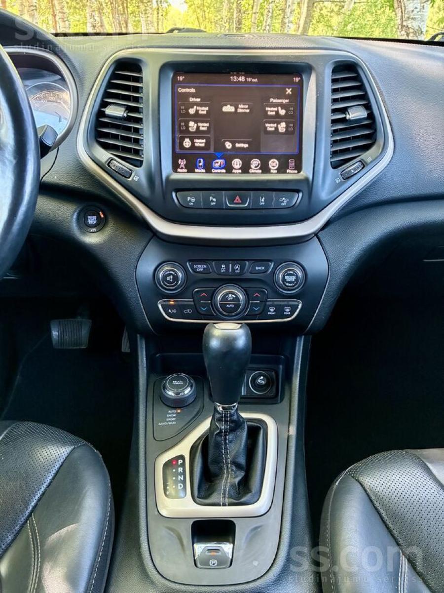 Zils Jeep Cherokee 2015 Rīga, ar dzinēja tilpumu 2.00 L un nobraukumu 165 tūkst. km par 10990 €, foto 17 vietnē AUTOMOTO.COM.LV