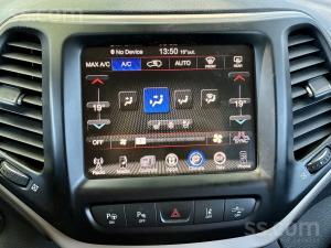 Zils Jeep Cherokee 2015 Rīga, ar dzinēja tilpumu 2.00 L un nobraukumu 165 tūkst. km par 10990 €, foto 19 vietnē AUTOMOTO.COM.LV