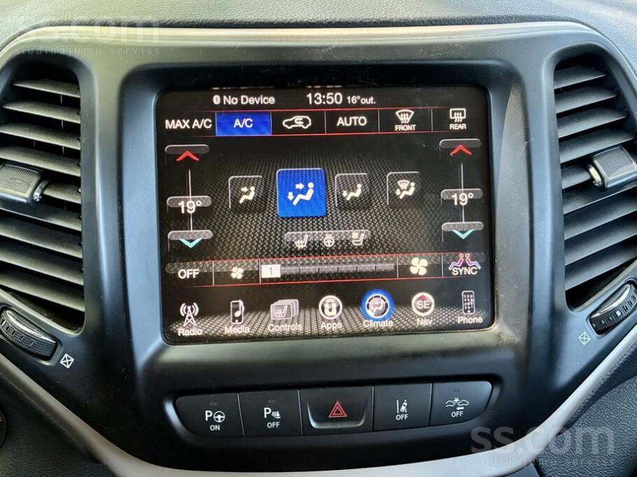 Zils Jeep Cherokee 2015 Rīga, ar dzinēja tilpumu 2.00 L un nobraukumu 165 tūkst. km par 10990 €, foto 19 vietnē AUTOMOTO.COM.LV