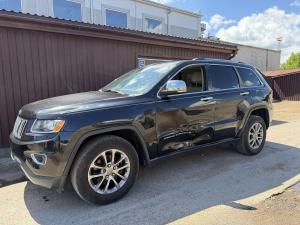 Blue Jeep Cherokee 2015 in Siauliai, with an engine capacity of 3.60 L and mileage of 200 thousand km for 7200 €, photo 5 on AUTOMOTO.COM.LV