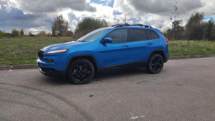 Zils Jeep Cherokee 2018 Panevēža, ar dzinēja tilpumu 2.40 L un nobraukumu 222 tūkst. km par 9700 €, foto 13 vietnē AUTOMOTO.COM.LV