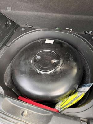 Zils Jeep Cherokee 2018 Klaipėda, ar dzinēja tilpumu 2.36 L un nobraukumu 139 tūkst. km par 9700 €, foto 15 vietnē AUTOMOTO.COM.LV