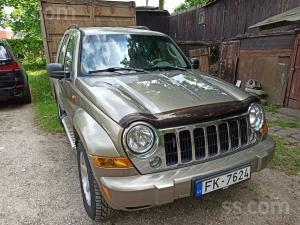 Brūns Jeep Cherokee 2005 Rīga, ar dzinēja tilpumu 3.70 L un nobraukumu 173 tūkst. km par 3000 €, foto 3 vietnē AUTOMOTO.COM.LV