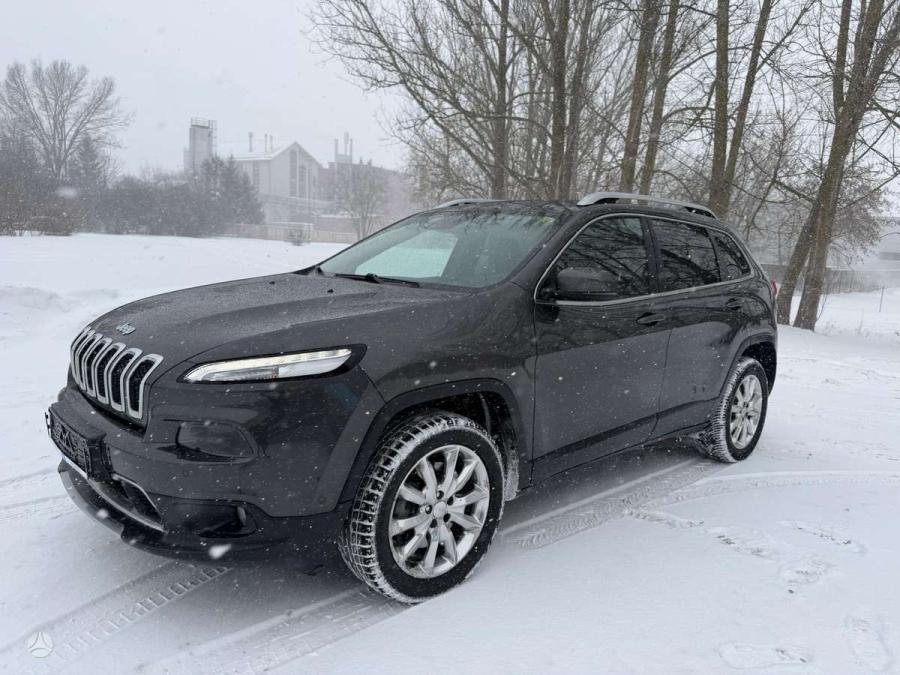 Brūns Jeep Cherokee 2016 Šauļi, ar dzinēja tilpumu 2.20 L un nobraukumu 279 tūkst. km par 9500 €, foto 1 vietnē AUTOMOTO.COM.LV