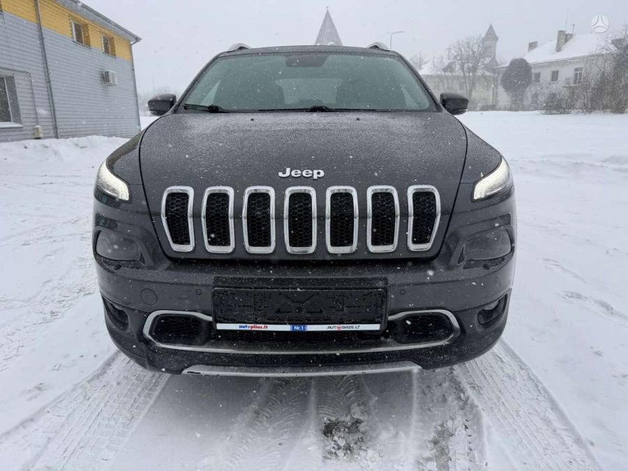 Brūns Jeep Cherokee 2016 Šauļi, ar dzinēja tilpumu 2.20 L un nobraukumu 279 tūkst. km par 9500 €, foto 5 vietnē AUTOMOTO.COM.LV
