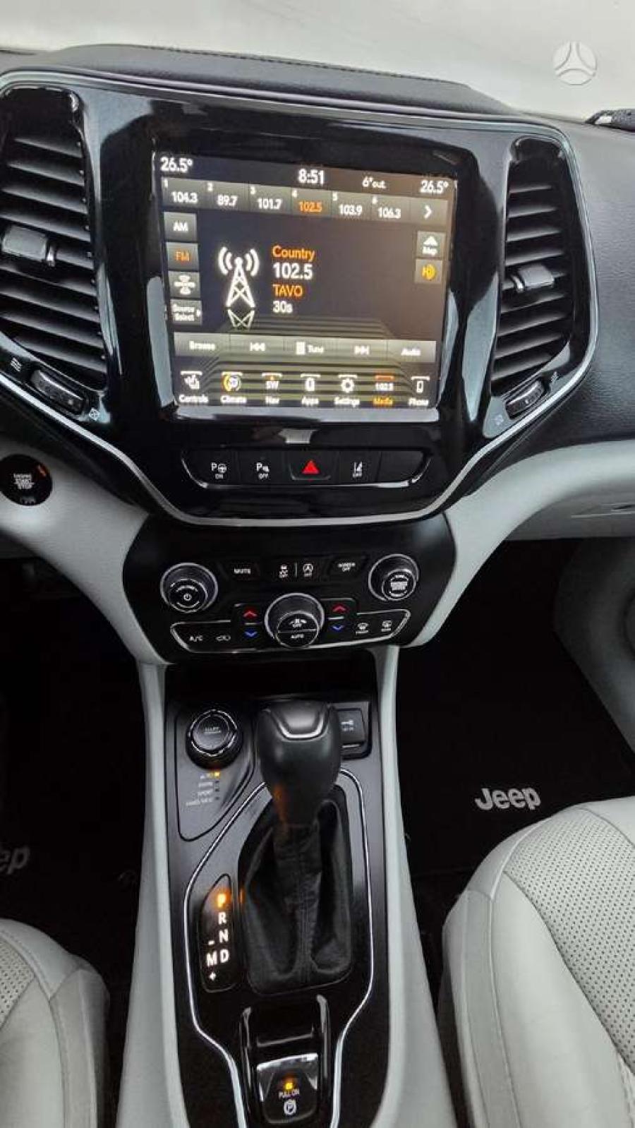 Brūns Jeep Cherokee 2019 Kuršėnai, ar dzinēja tilpumu 3.24 L un nobraukumu 169 tūkst. km par 16200 €, foto 16 vietnē AUTOMOTO.COM.LV