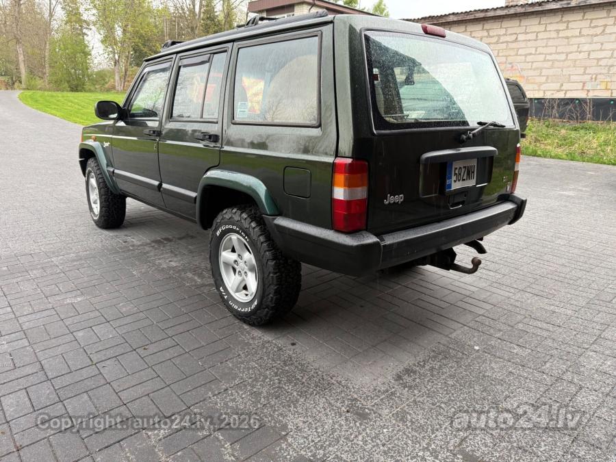 Jeep Cherokee 1998 in Tartu, with an engine capacity of 2.50 L and mileage of 279 thousand km for 5990 €, photo 4 on AUTOMOTO.COM.LV