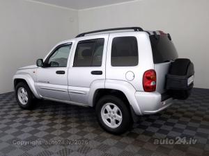 Jeep Cherokee 2003 Tallina, ar dzinēja tilpumu 2.80 L un nobraukumu 239 tūkst. km par 2699 €, foto 4 vietnē AUTOMOTO.COM.LV