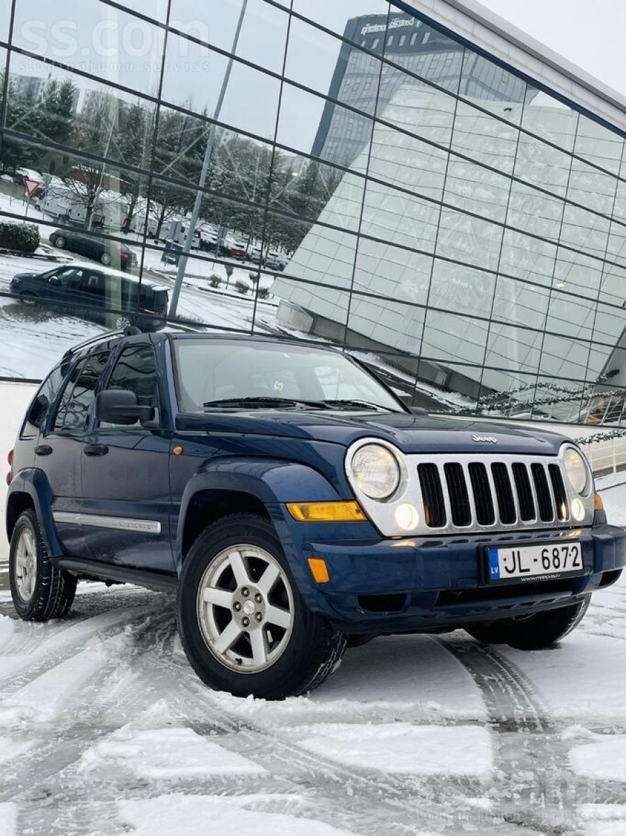 Jeep Cherokee 2005 in Riga, with an engine capacity of 2.80 L and mileage of 298 thousand km for 2750 €, photo 1 on AUTOMOTO.COM.LV