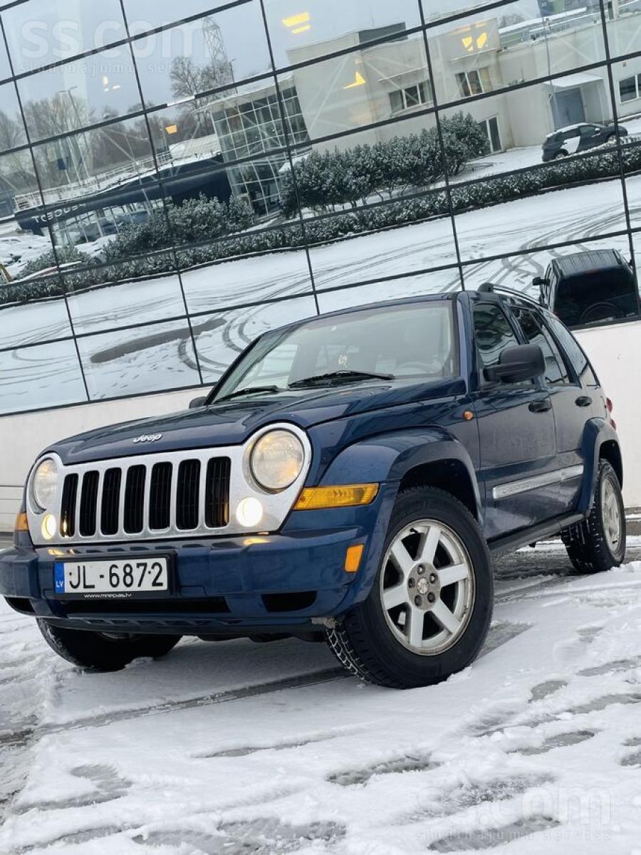 Jeep Cherokee 2005 in Riga, with an engine capacity of 2.80 L and mileage of 298 thousand km for 2750 €, photo 3 on AUTOMOTO.COM.LV