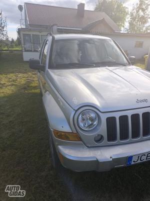 Jeep Cherokee 2006 Pakruojis, ar dzinēja tilpumu 2.80 L un nobraukumu 208 tūkst. km par 3700 €, foto 3 vietnē AUTOMOTO.COM.LV