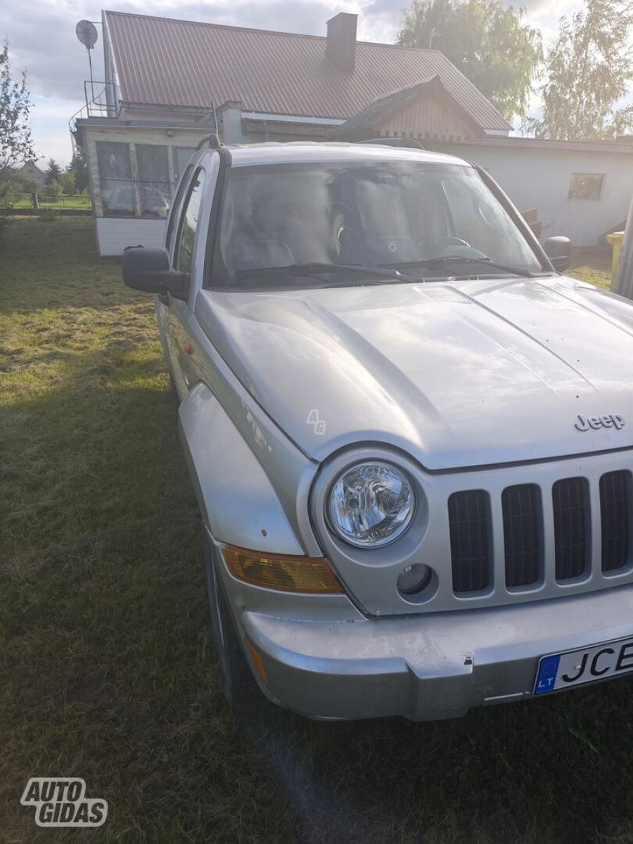Jeep Cherokee 2006 Pakruojis, ar dzinēja tilpumu 2.80 L un nobraukumu 208 tūkst. km par 3700 €, foto 3 vietnē AUTOMOTO.COM.LV
