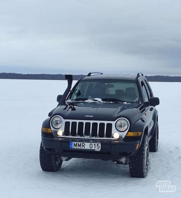 Jeep Cherokee 2007 in Kaunas, with an engine capacity of 2.80 L and mileage of 294 thousand km for 4800 €, photo 9 on AUTOMOTO.COM.LV