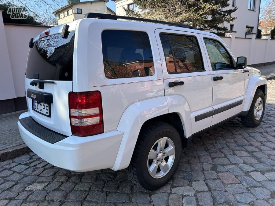 Jeep Cherokee 2012 Klaipėda, ar dzinēja tilpumu 3.70 L un nobraukumu 119 tūkst. km par 7299 €, foto 5 vietnē AUTOMOTO.COM.LV