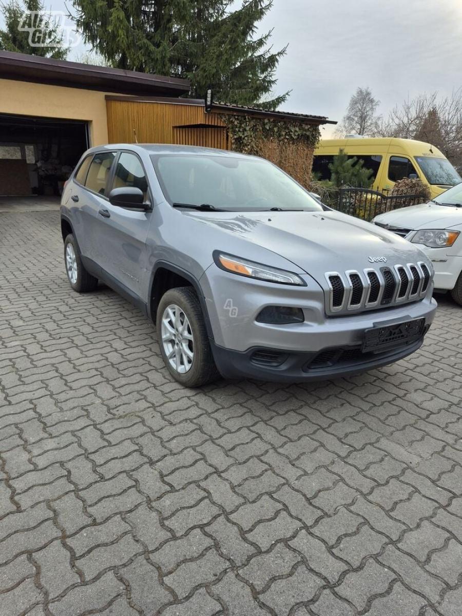 Jeep Cherokee 2014 in Klaipeda, with an engine capacity of 2.40 L and mileage of 345 thousand km for 5800 €, photo 7 on AUTOMOTO.COM.LV