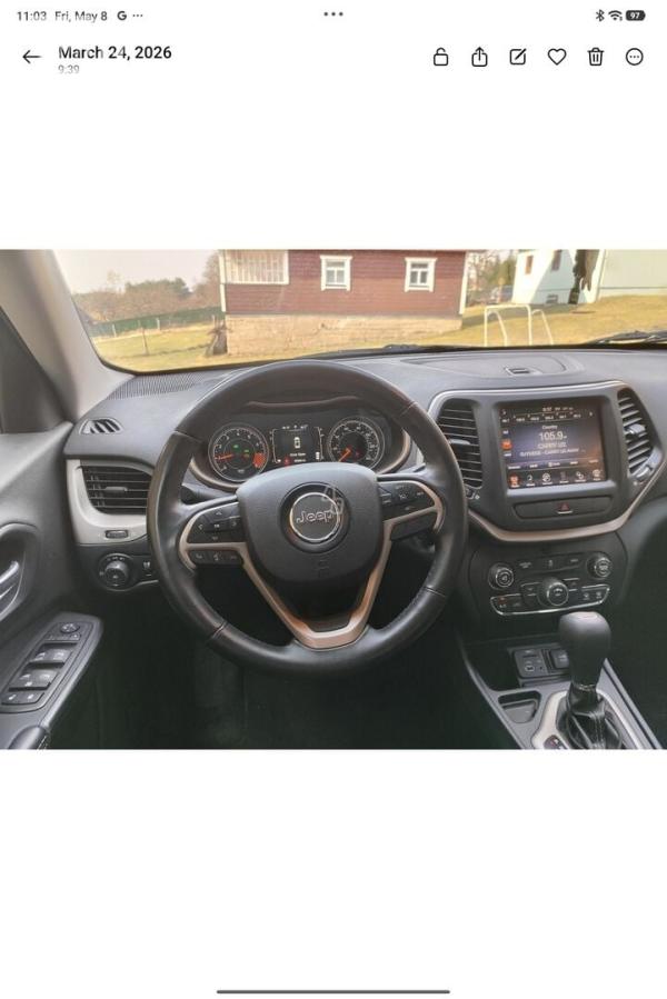 Jeep Cherokee 2014 in Vilnius, with an engine capacity of 3.20 L and mileage of 150 thousand km for 5999 €, photo 4 on AUTOMOTO.COM.LV