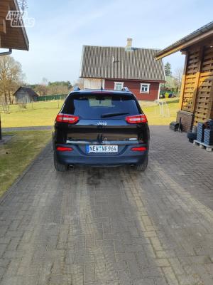 Jeep Cherokee 2014 Viļņa, ar dzinēja tilpumu 3.20 L un nobraukumu 150 tūkst. km par 5999 €, foto 8 vietnē AUTOMOTO.COM.LV